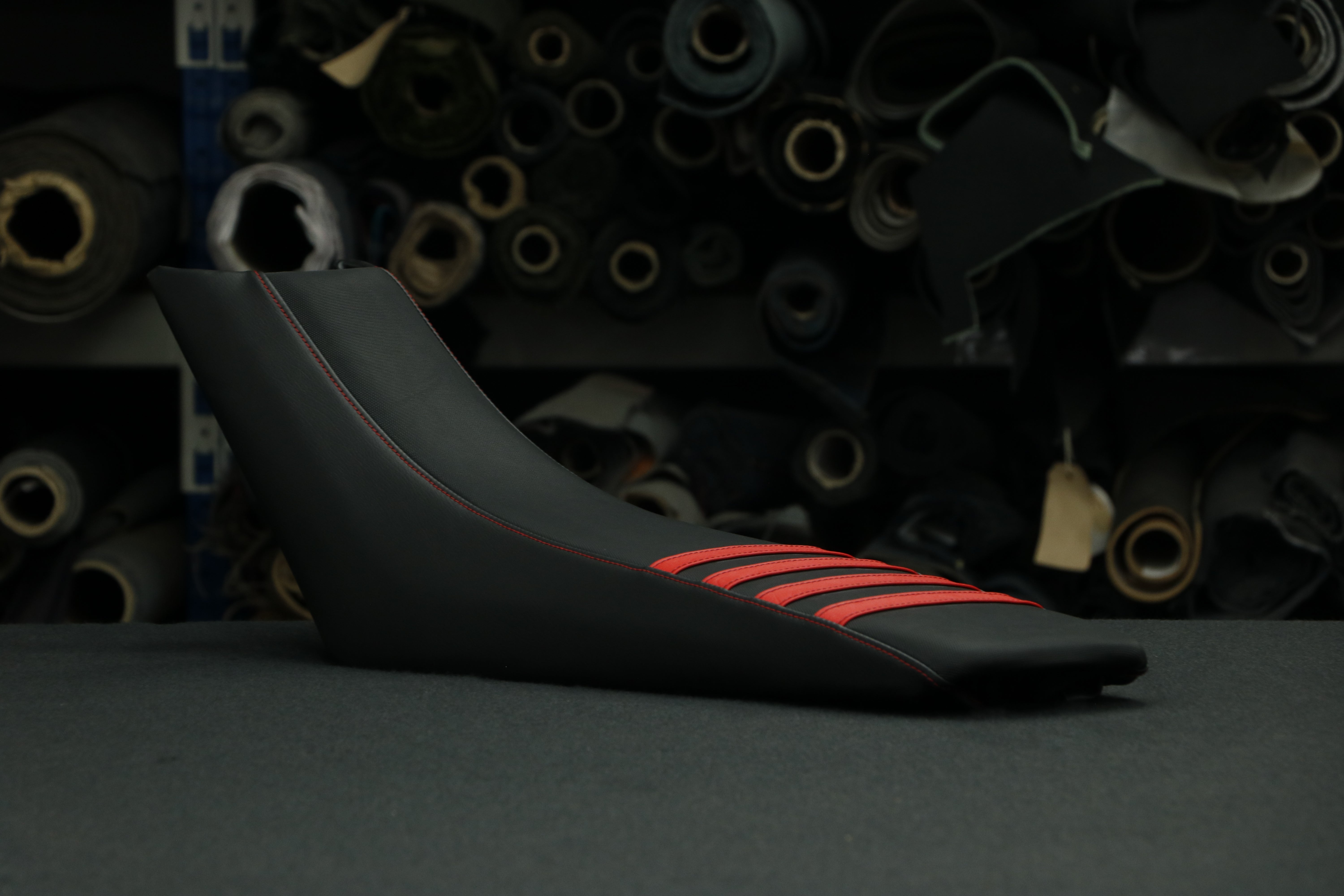 Jor Seat Stripes – Custom Moped Seats